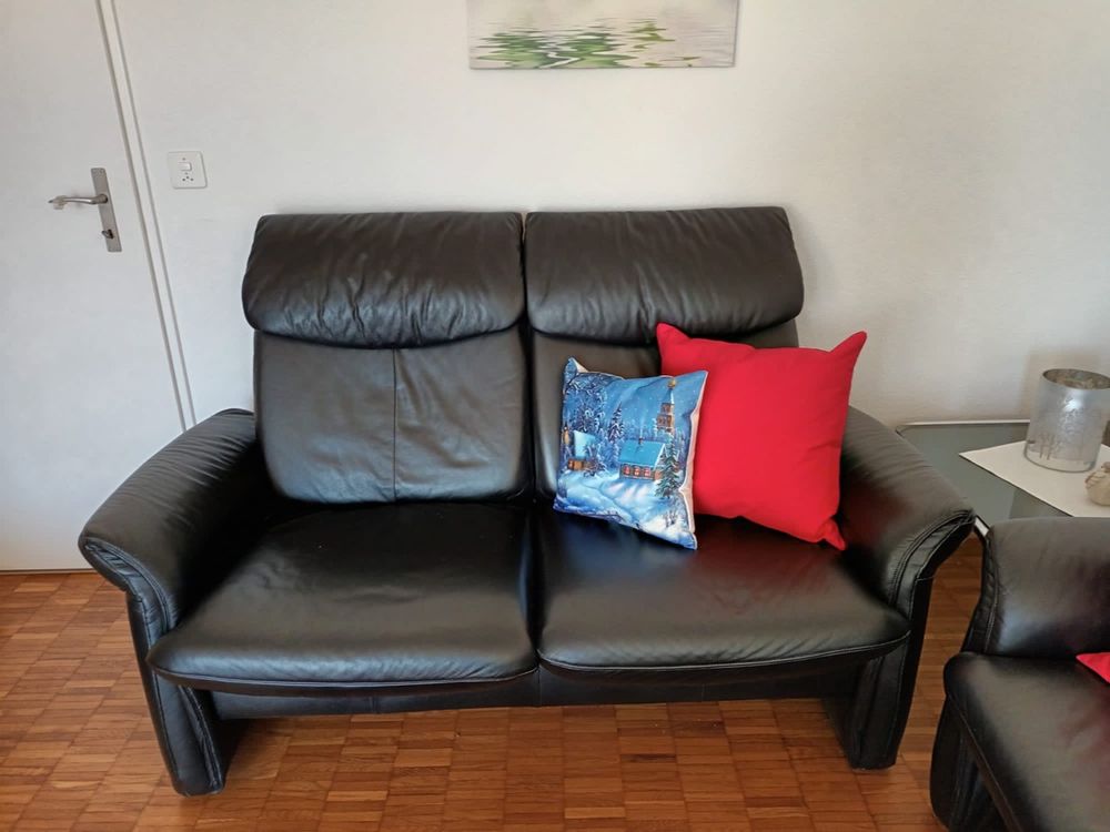 Sofa Echtleder 2er und 3er Sitz schwarz (Gebraucht) in Muri AG für CHF 251 – nur Abholung auf ...