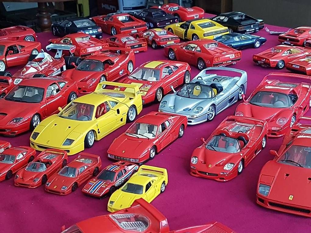 Ferrari Modellautos Sammlung Raritäten (Gebraucht) in Horw für CHF 1400 – nur Abholung auf ...