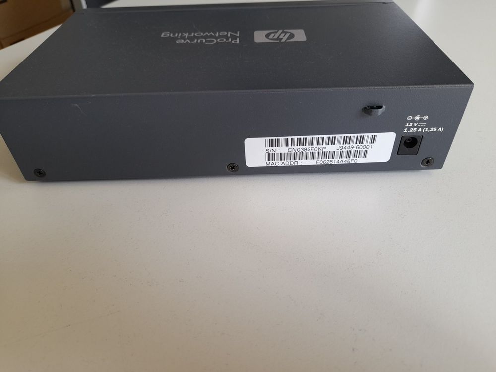 HP ProCurve 1810G-8 Switch J9449A, S_N CN382F0KP | Kaufen auf Ricardo