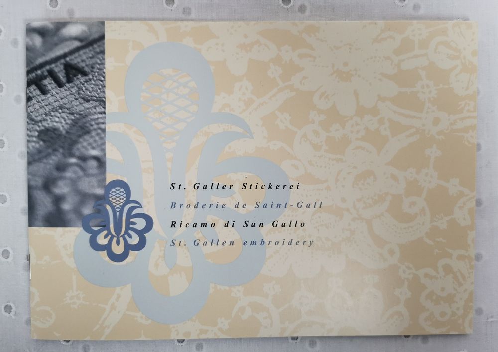 PTT "Geschenkheft" 2000 mit St.Galler Stickerei Briefmarke | Kaufen auf ...