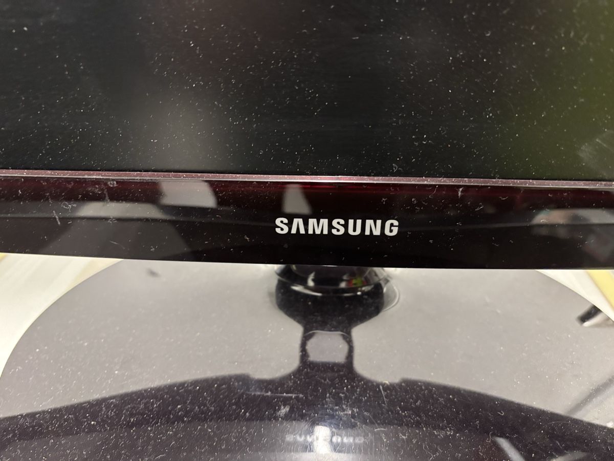 Samsung SyncMaster S27B350 27-Zoll LED Monitor - Top Zustand (Gebraucht ...
