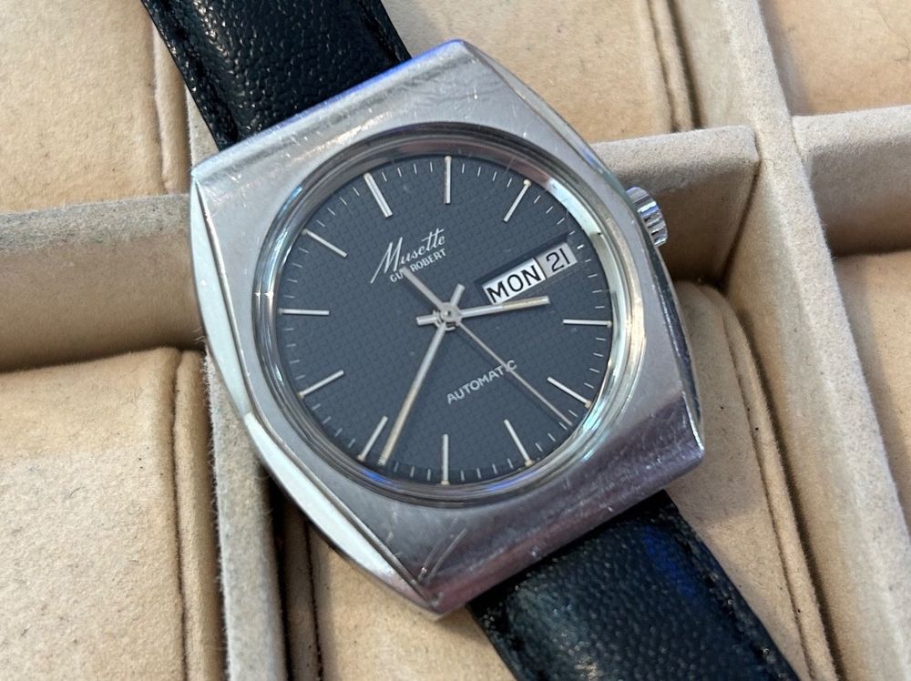 Belle montre vintage Musette Guy Robert 35x39mm automatique | Kaufen ...