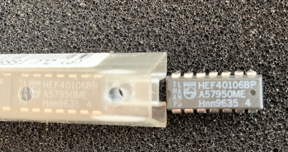 25 Stück IC HEF40106BP Philips Hex Inverting Schmitt Trigger (Neu ...
