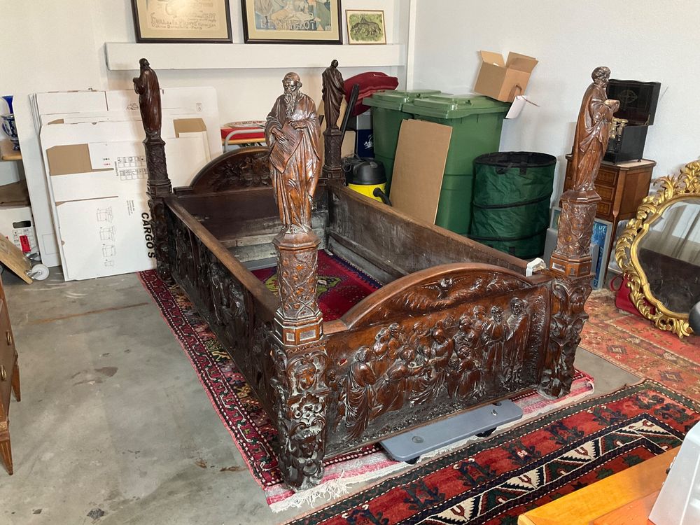 Antique magnifique lit avec 4 statues sculptées bois chêne (Gebraucht ...