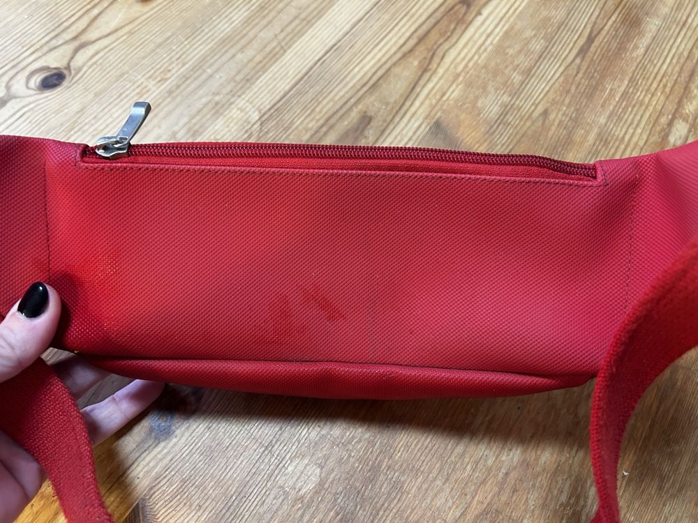 Sac-banane Lacoste rouge vintage | Kaufen auf Ricardo