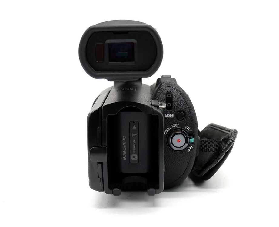 Sony NEX-VG30E FULL HD Camcorder, 16.1 MP, HD CMOS Dolby 5.1 (Gebraucht ...