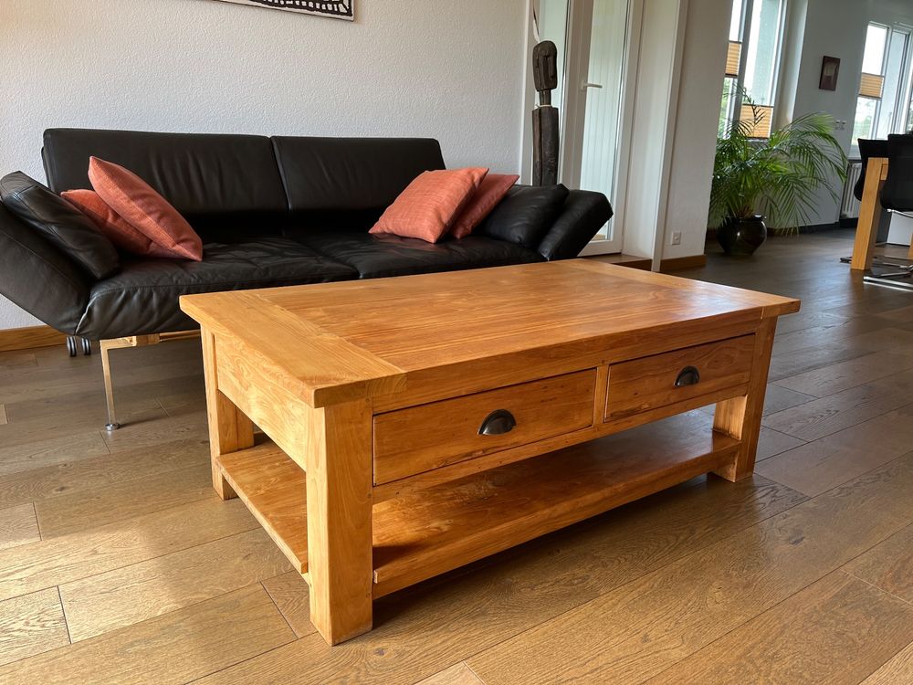 Table basse teck massif (D'occasion) à Forel pour CHF 170 – retrait ...