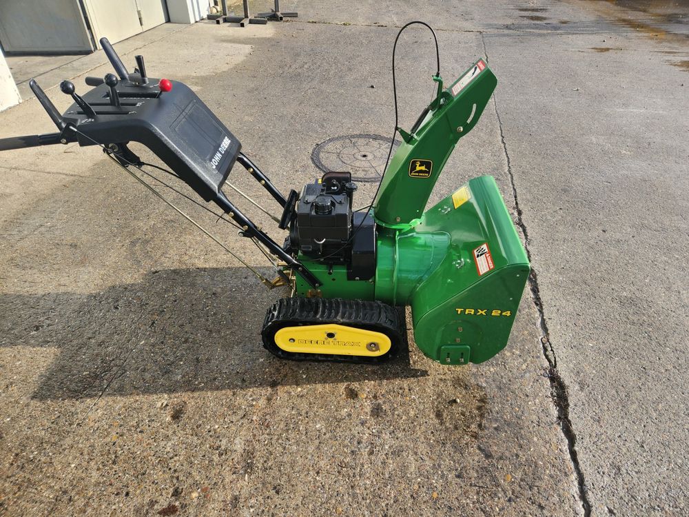 Schneefräse John Deere TRX24 (Gebraucht) in Jona für CHF 610 – nur ...