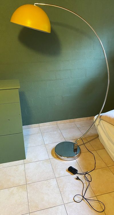 vintage Design Bogenlampe INTERIO giallo Ständerlampe | Kaufen auf Ricardo