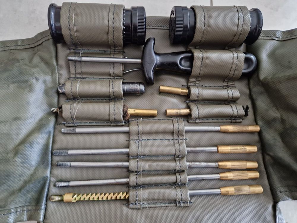 Militär Putzzeug SK57 (Gebraucht) in Stans für CHF 13 – mit Lieferung ...