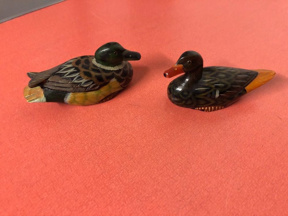 2 Enten Figuren aus Holz, Handbemalt. (Gebraucht) in Lanzenhäusern für ...