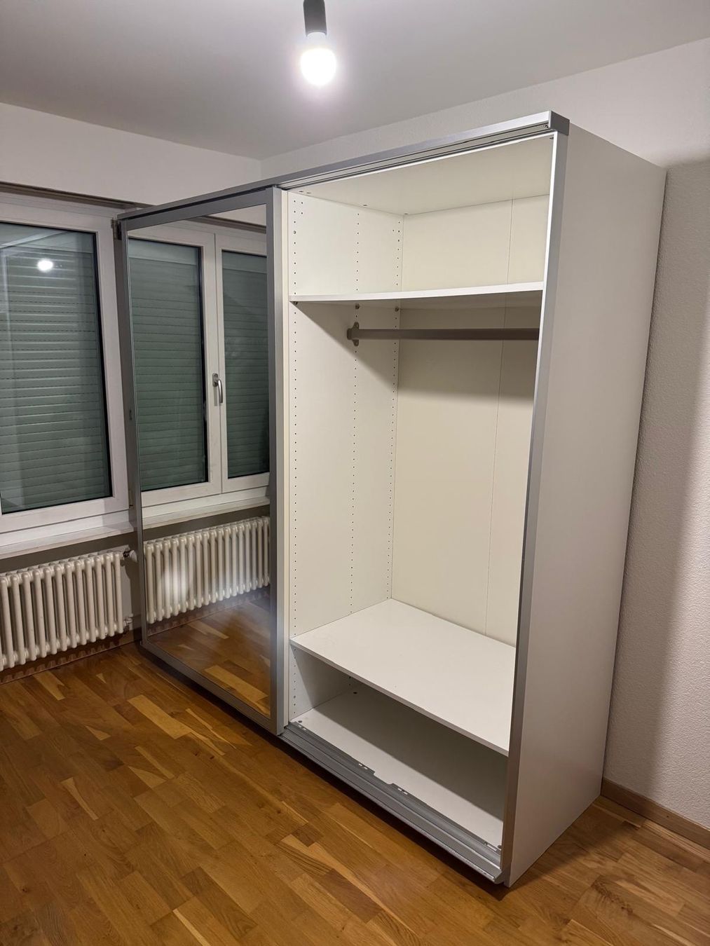 Wunderschne Schrank Mit Spiegel Fotos