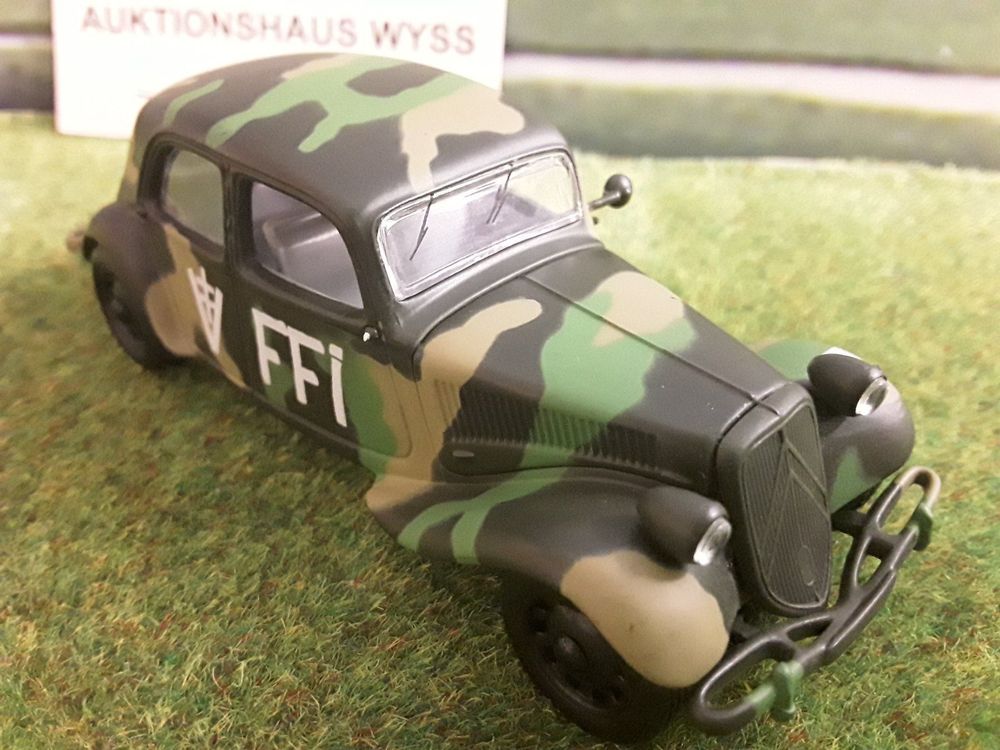 Modellauto _ Citroen Traction 1944 Militär France _ 1:43 (Gebraucht) in Uerikon für CHF 25 – mit ...