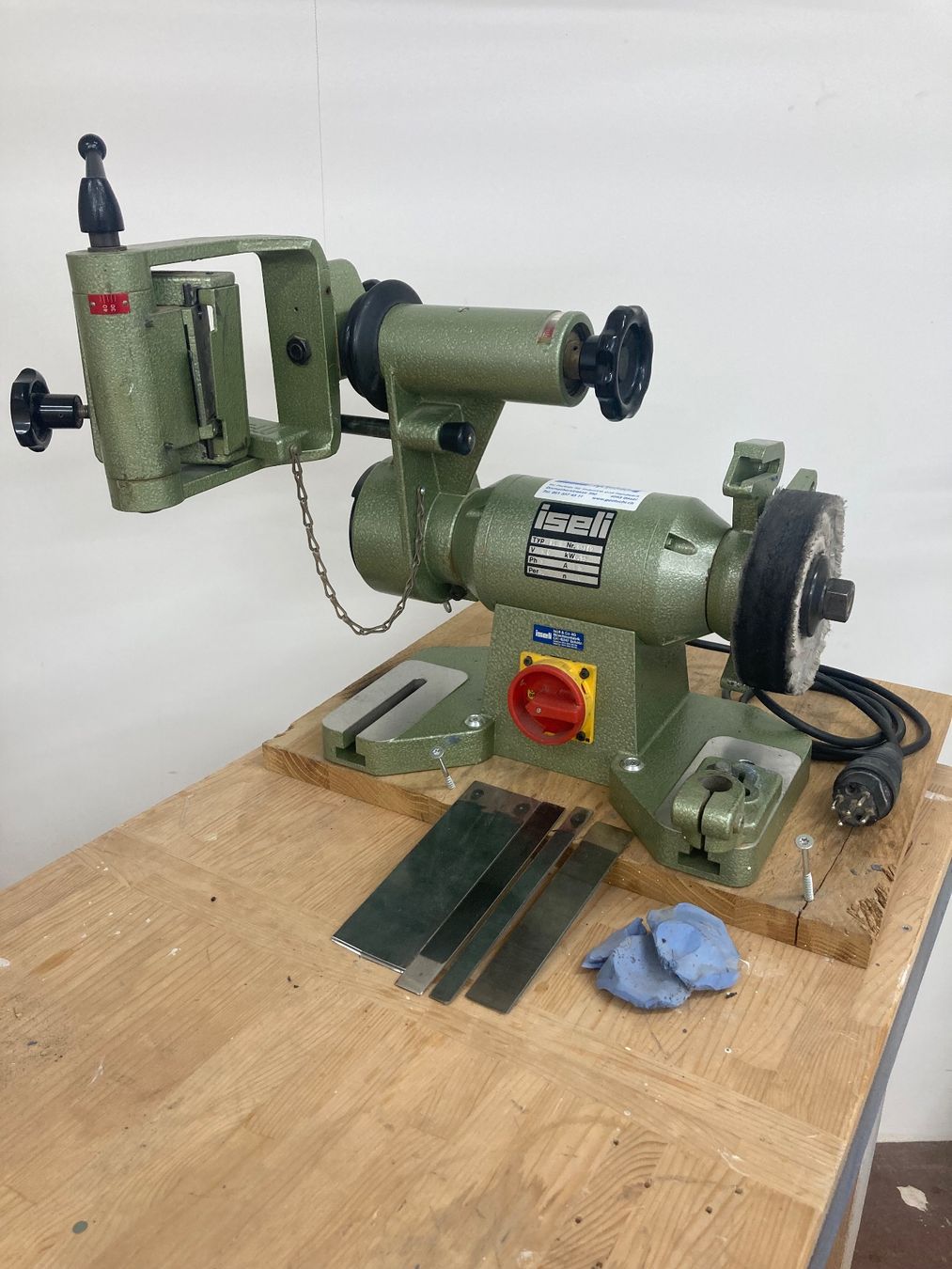 ISELI Schärfmaschine Schleifmaschine Stecheisen/Stechbeitel (Gebraucht ...