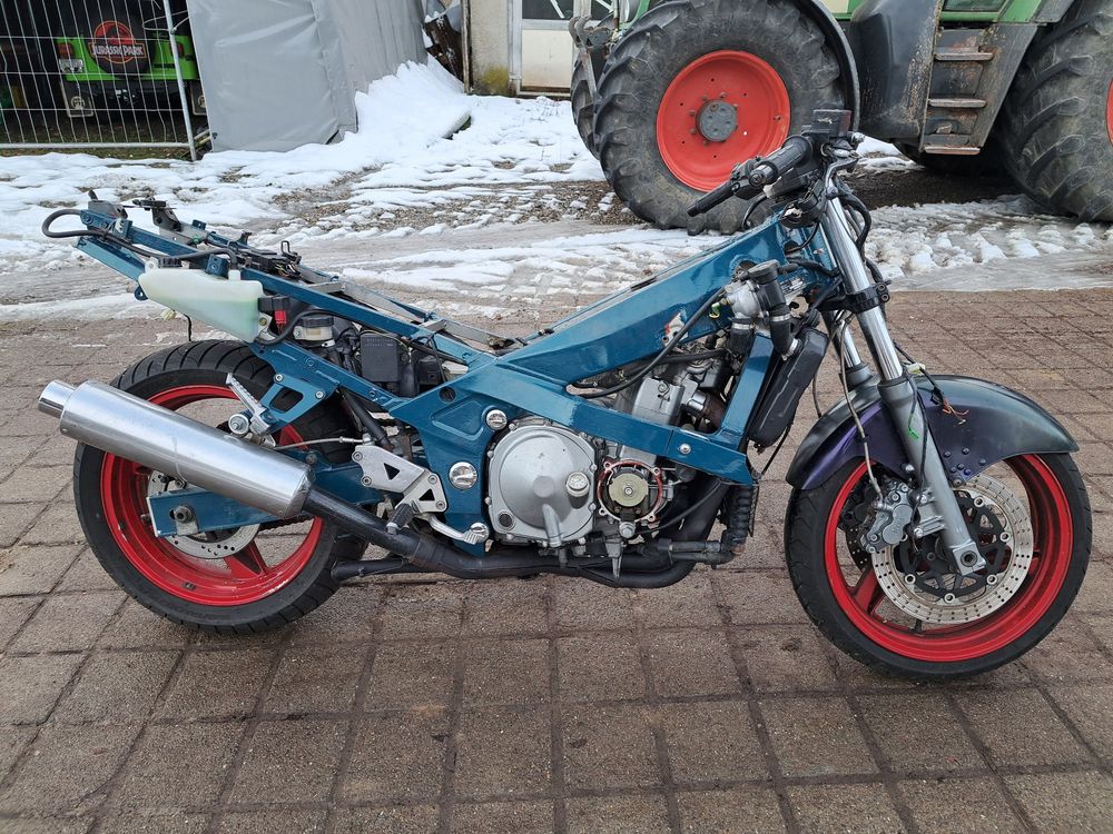 Kawasaki ZZR 600 für Bastler oder Teile ZX600E CDI Auspuff (Gebraucht ...
