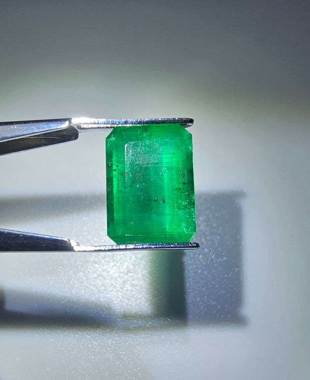 Natürlicher Smaragd Edelstein 4.73ct (Neu (gemäss Beschreibung)) in Schaffhausen für CHF 1600 ...