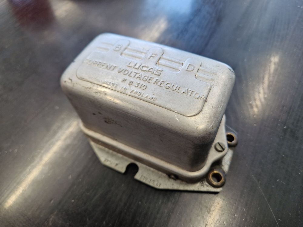 Lucas RB310 Lichtmaschinen Regler Jaguar (Gebraucht) in Schlieren für ...