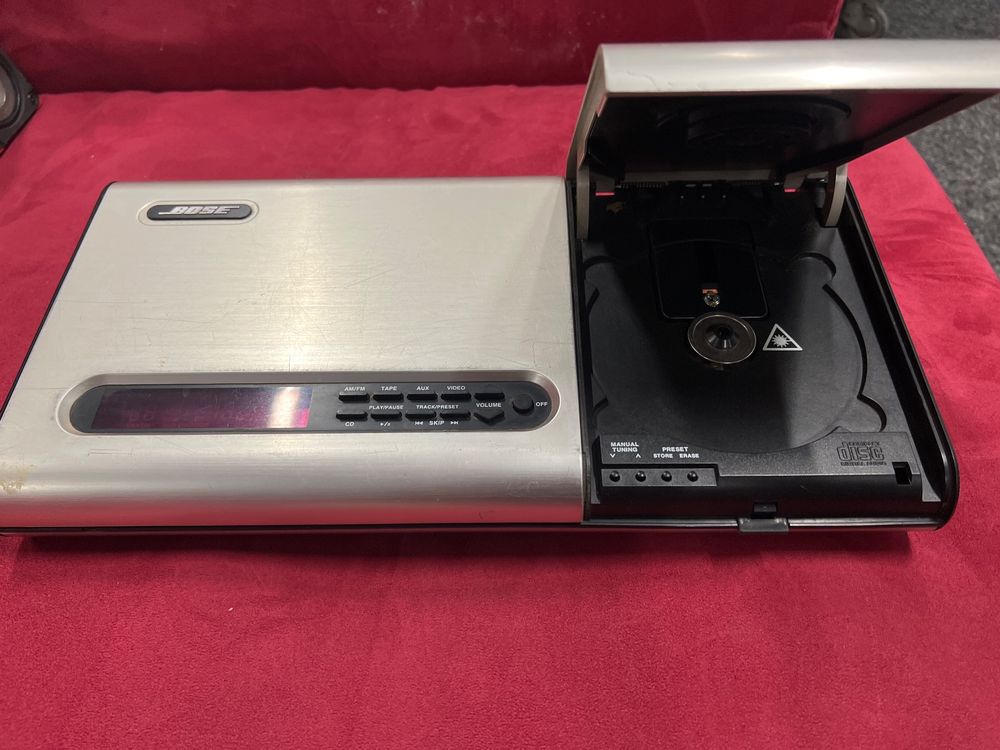 Radio /CD Tape Bose (d) | Kaufen auf Ricardo