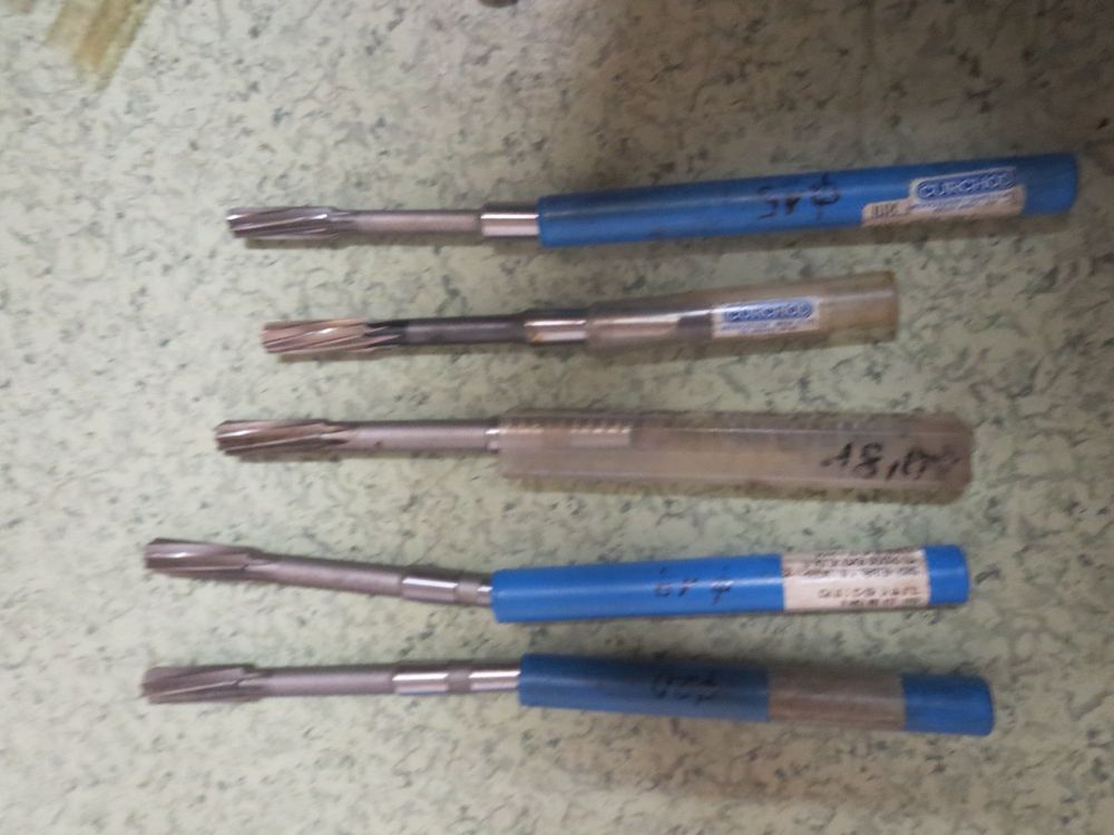 5x H7 Reibahlen d 15H7 bis 20H7 (Gebraucht) in Hombrechtikon für CHF 60 ...