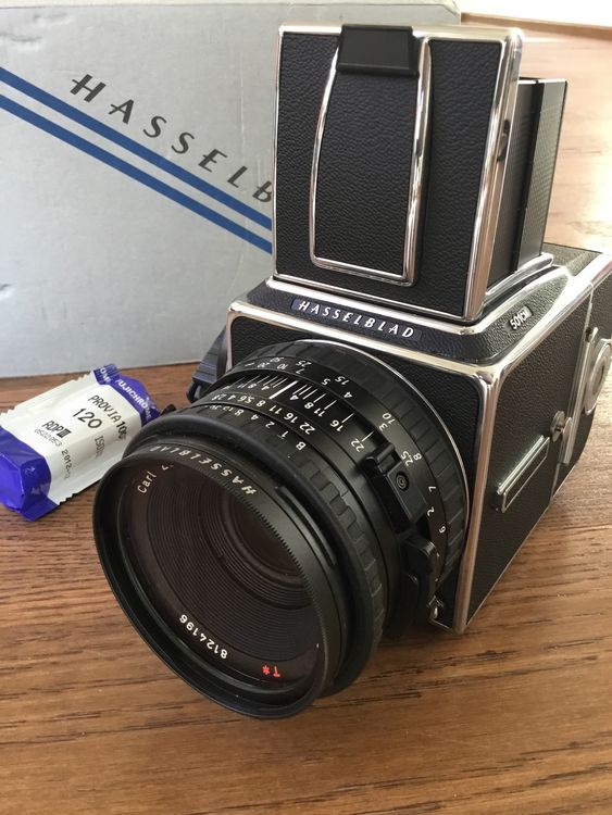 Hasselblad 501CM (D'occasion) à Lausanne pour CHF 2499 – avec livraison ...