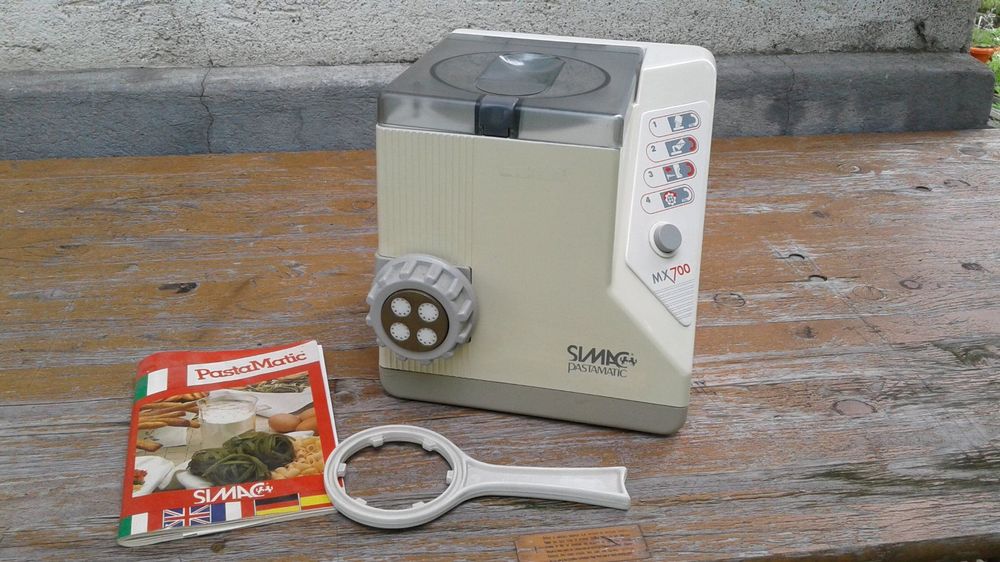 SIMAC Pasta Maschine komplett / aus Räumung Liquidation (Gebraucht) in Wetzikon für CHF 15 – mit ...