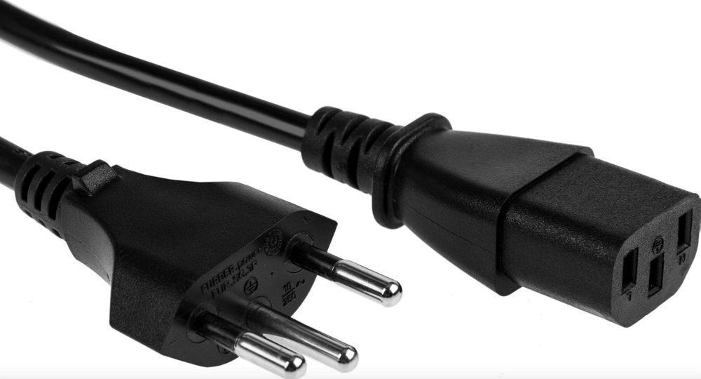 Netzkabel Typ 12 / C13 | Kaufen auf Ricardo