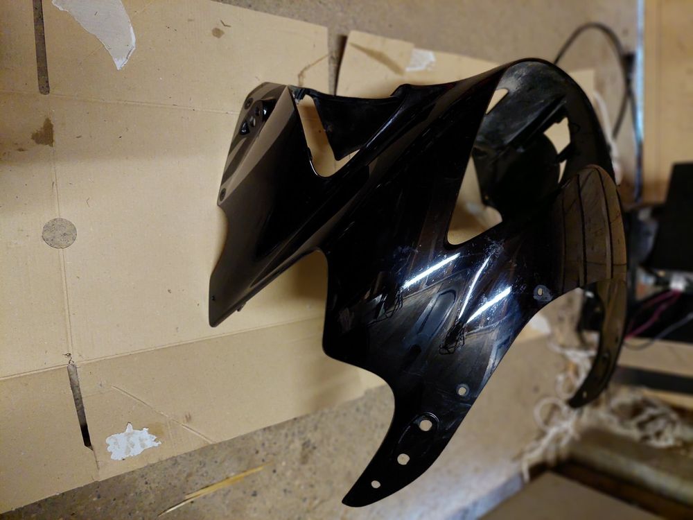 carénage moto (Gebraucht) in Bonvillars für CHF 20 – nur Abholung auf Ricardo kaufen