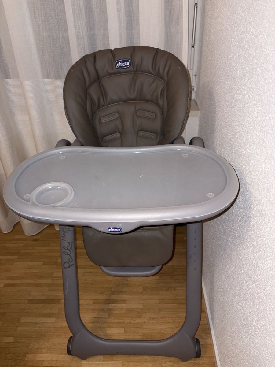 Chicco Polly Magic Relax High Chair - Great Condition! (Gebraucht) in ...