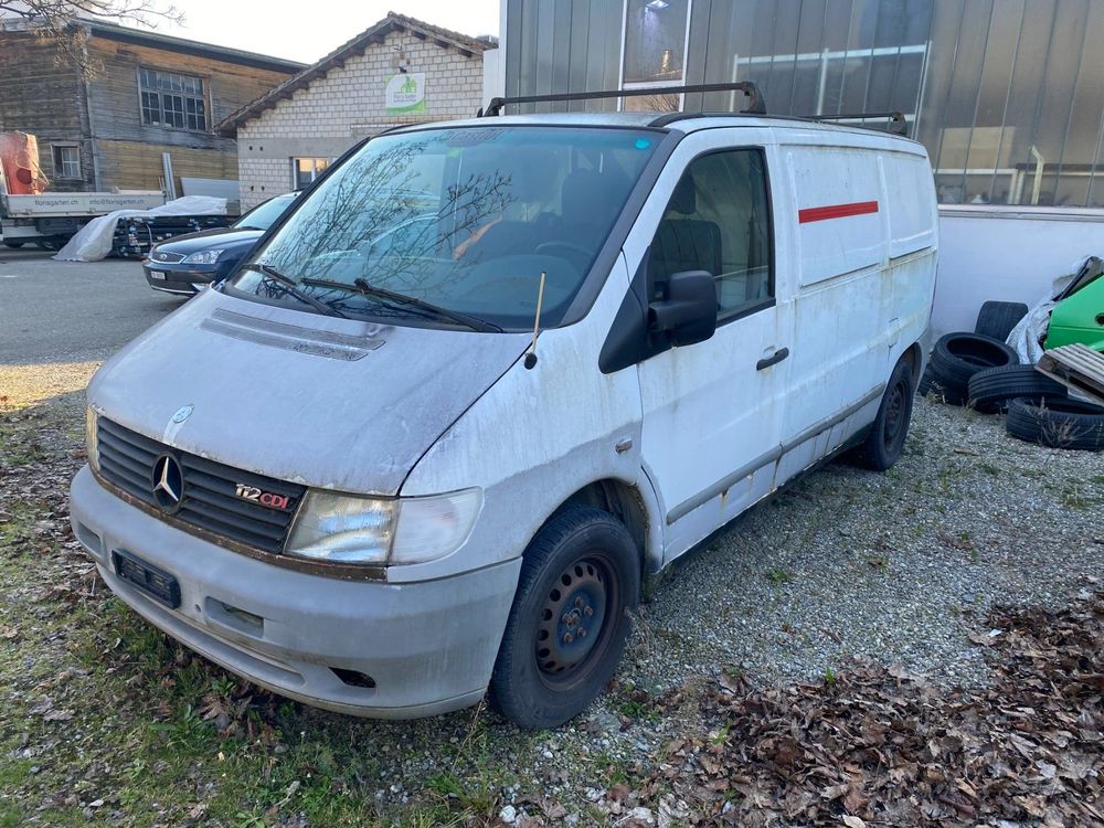 Mercedes Vito 112 CDI Diesel AHK 2000 KG KM ca. 154000 (Gebraucht) in ...