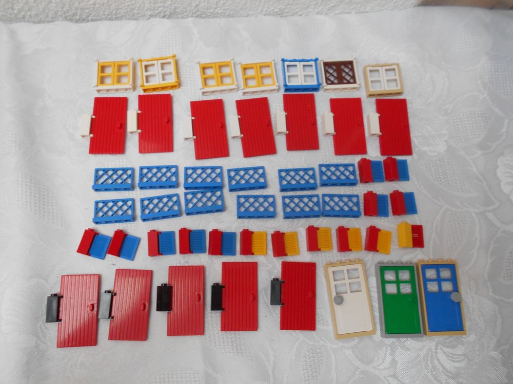 Lego Fenster und Türen ( 344 ) (Gebraucht) in Niederuzwil für CHF 16 ...