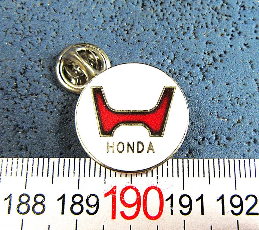 HONDA AUTO LOGO PIN 25MM ENAMEL (Gebraucht) in Ettingen für CHF 4.95 ...