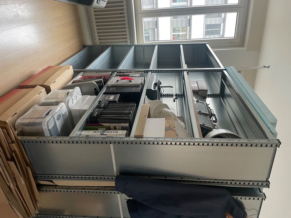 Errex-Regal: 2 x 1300 x 2000 x 300 (Gebraucht) in Zürich für CHF 600 ...