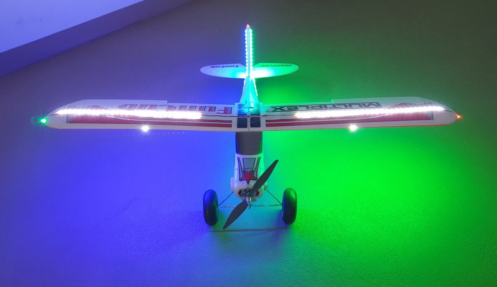 FUN CUB von Multiplex – LED-beleuchtet | Kaufen auf Ricardo