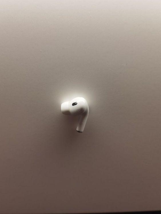 Airpods Pro 2. Generation RECHTS (Gebraucht) in Aesch BL für CHF 47 ...