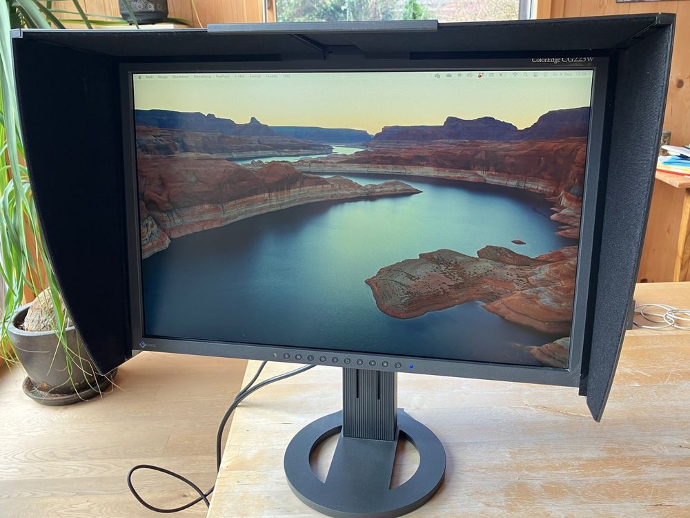 Eizo CG223W ColorEdge 22" LCD-Widescreen Monitor (Gebraucht) in ...