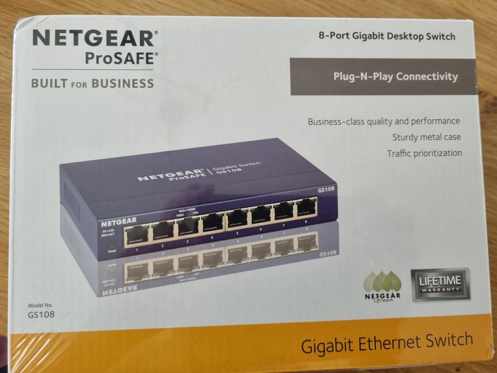 Netgear ProSAFE 8-Port Switch NEU (Neu und originalverpackt) in Igis ...