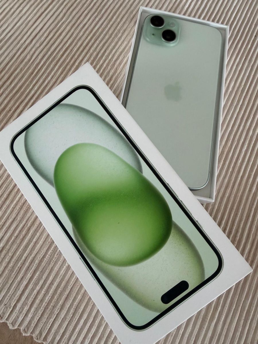 Apple iPhone 15, 128 GB, Grün, Neuwertig, Top Zustand! (Gebraucht) in ...