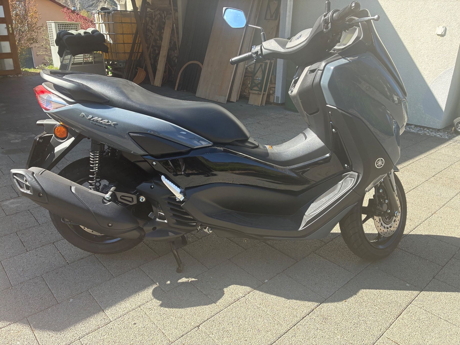 Scooter Yamaha Nmax 125cc (Gebraucht) in Péry für CHF 2900 – nur ...