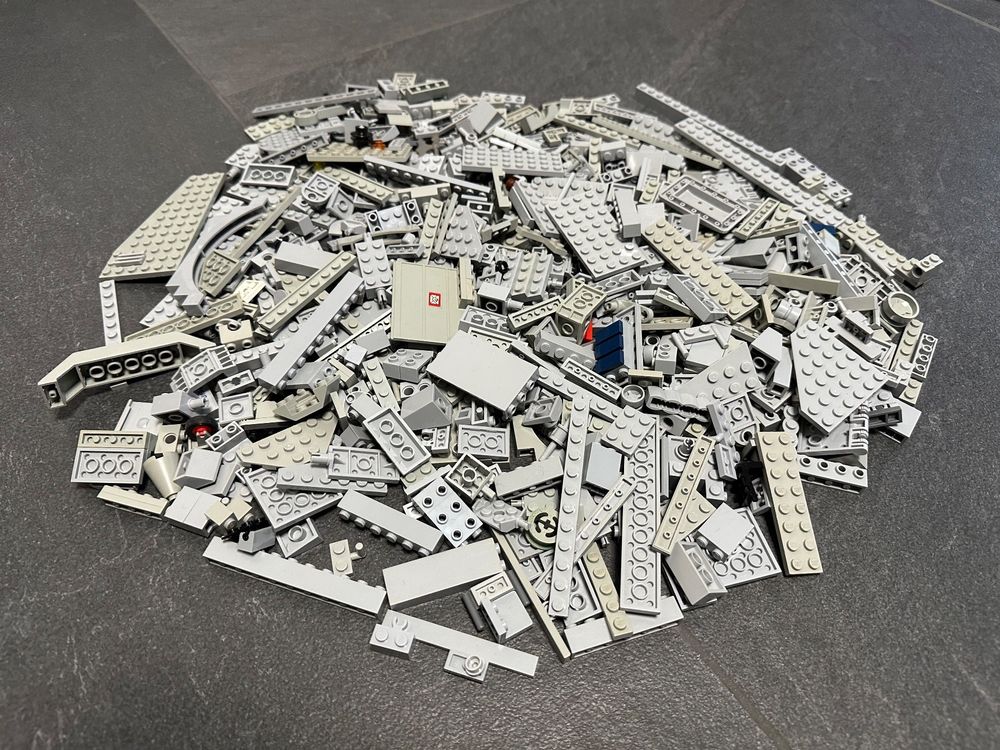 Lego hellgrau sortiert 740 gr | Kaufen auf Ricardo