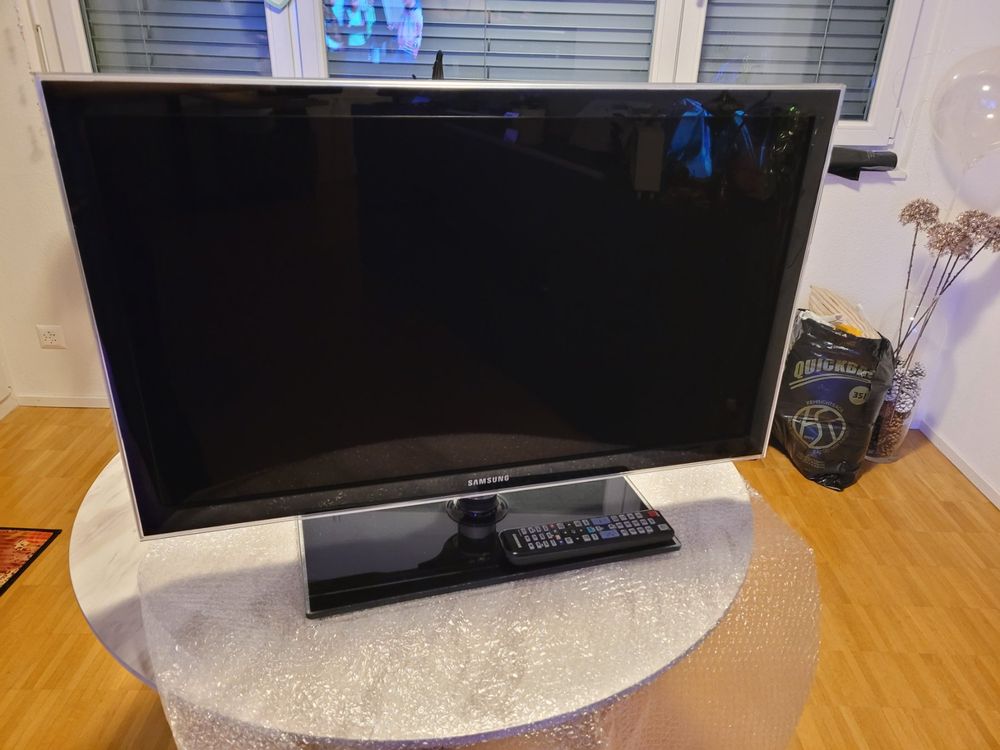 Samsung Ue32d5000 Flachbild Tv Gebraucht In Jona Für Chf 22 Nur