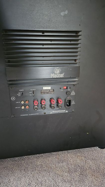 Riesen HOME Subwoofer Magnat Omega 380 mit 38cm Woofer! (Gebraucht) in ...