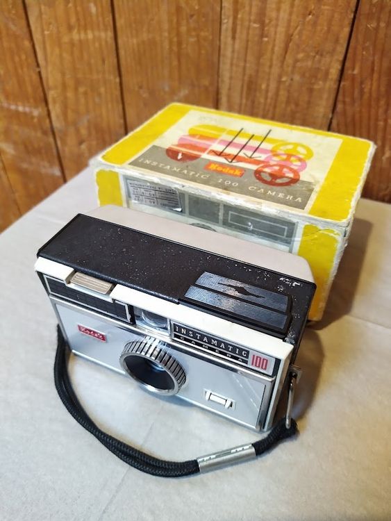 Kodak Instamatic 100 Camera (Gebraucht) in Walkringen für CHF 24 – mit ...