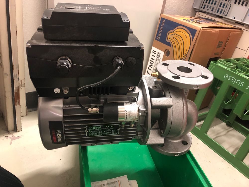 Elektromotor mit FU und Pumpengehäuse (Neu (gemäss Beschreibung)) in ...