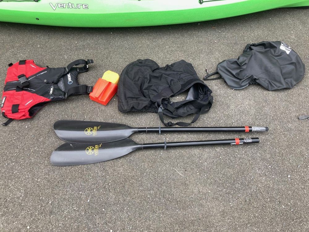 Seekajak neuwertig mit kompletter Ausrüstung | Kaufen auf Ricardo