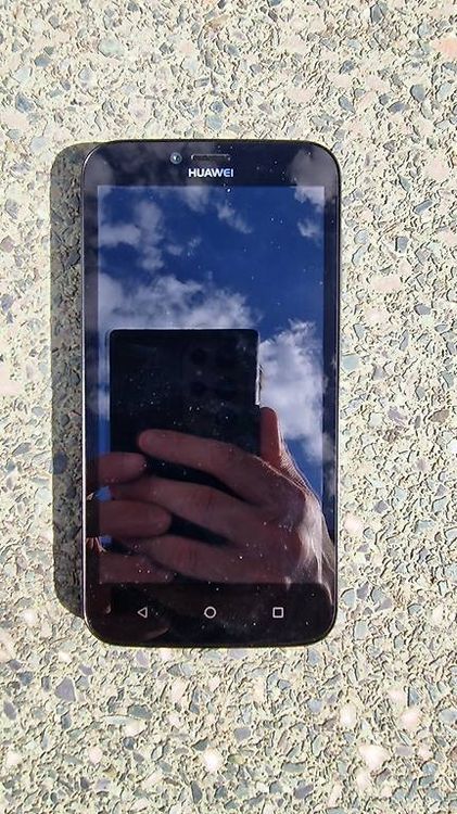 Huawei Y625 (Gebraucht) in Biel/Bienne für CHF 15 – nur Abholung auf Ricardo kaufen