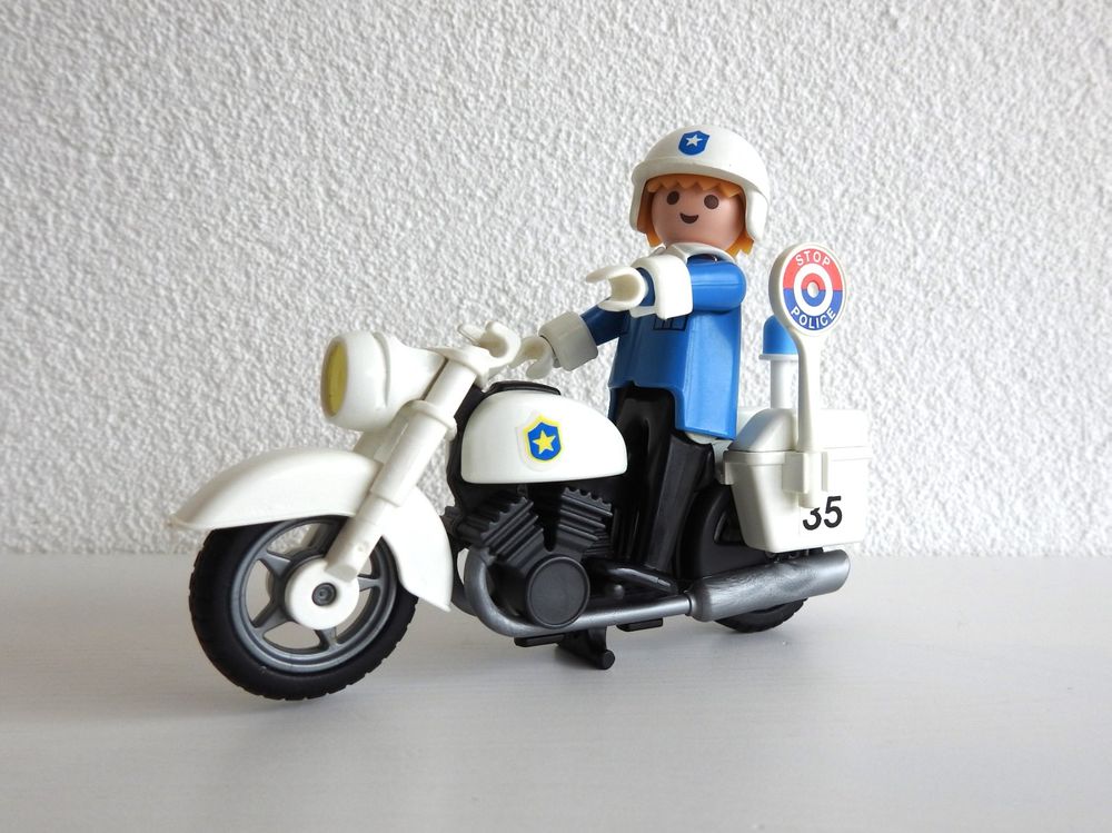Playmobil 3564 Policeman on Motorcycle, 2000 | Kaufen auf Ricardo