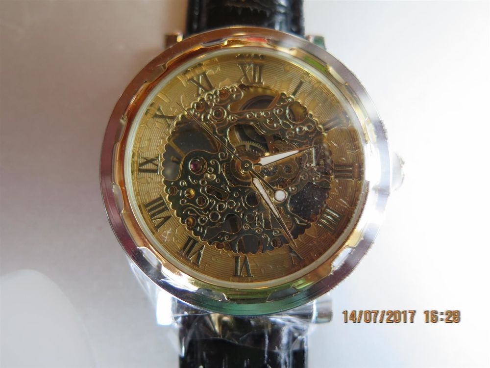 Astrn Uhr Skelettuhr Handaufzug (Neu (gemäss Beschreibung)) in Oberdorf ...