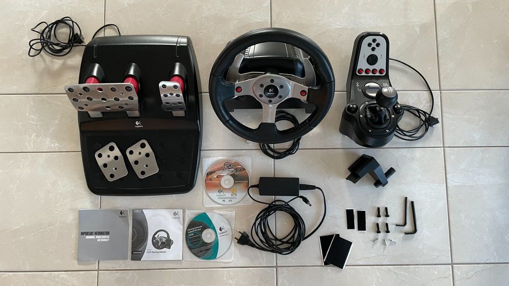 Logitech G25 Racing Wheel + Brake Pedal (Gebraucht) in Schindellegi für ...
