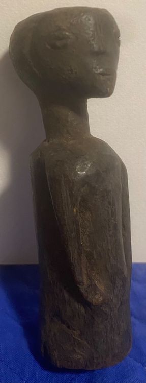 Sehr alte Afrikanische Handgeschnitzte Holz Figur | Kaufen auf Ricardo