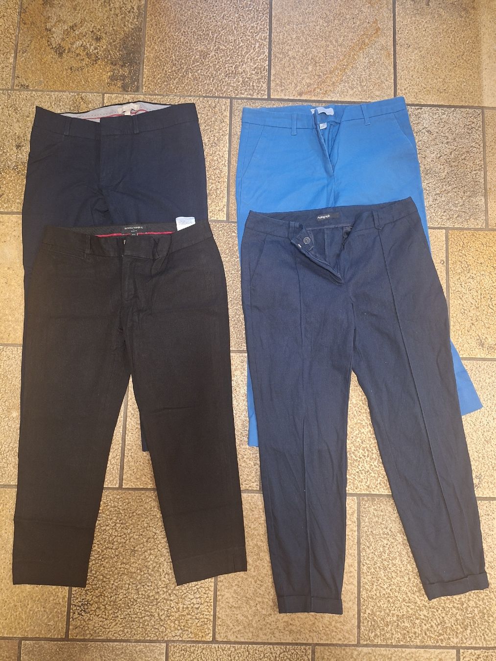 4 pantalons 7/8 parfait état, banana republic, gap T.38 (Neuf (Voir ...